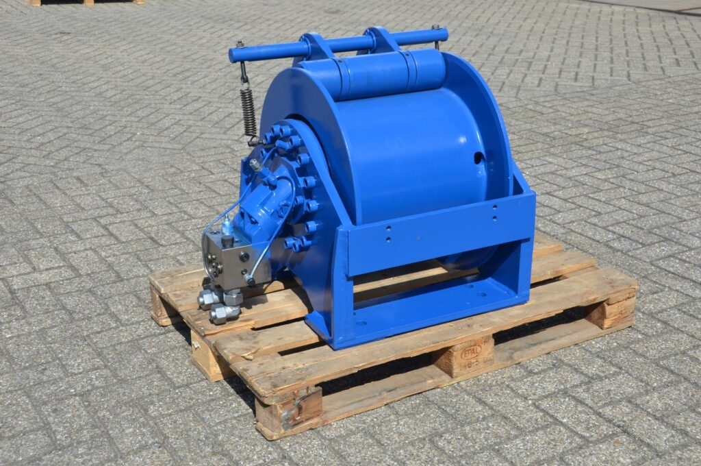 2 Ton Hydraulic Winch - DÉGRA