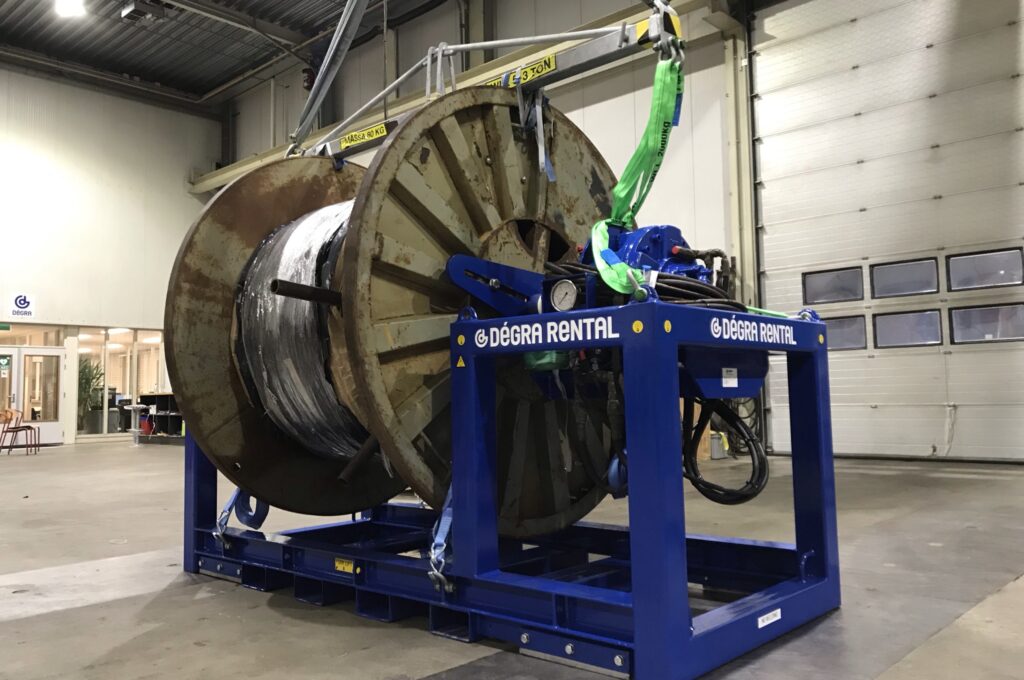 Hydraulic spooling machines Archives - DÉGRA